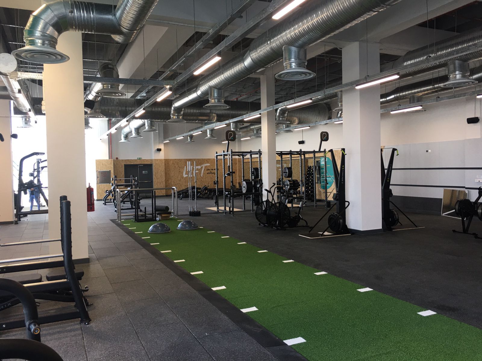 Pure Gym – GULF ARCHITECTS CONSTRUCTION